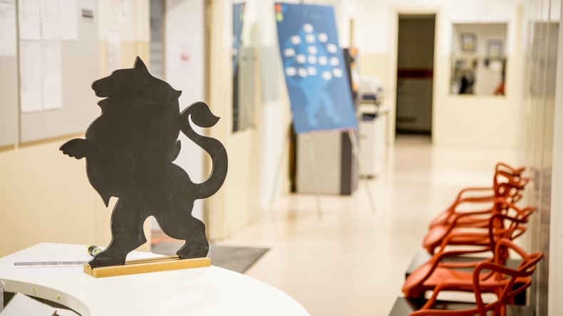 Lyon Bleu International | 194 Bewertungen | % Zahle weniger